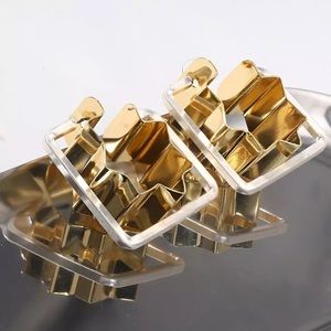 Zara | Jewelry | 235 Zara Gold Silver Two Tone Oversized Geometric ...